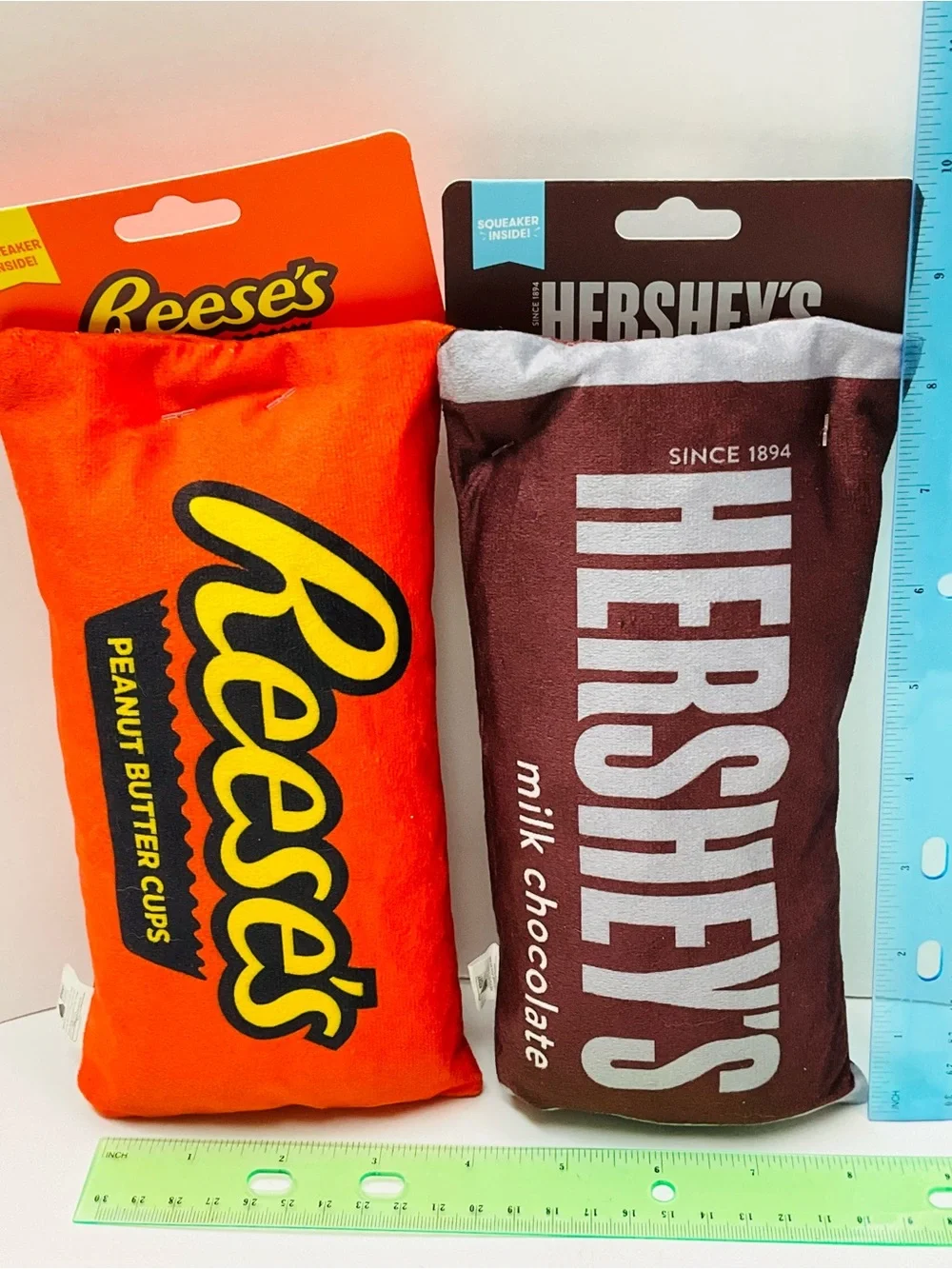 hershey | Dog | Nwt Set Of 2 Reeses Hersheys Candy Wrapper Crinkle ...